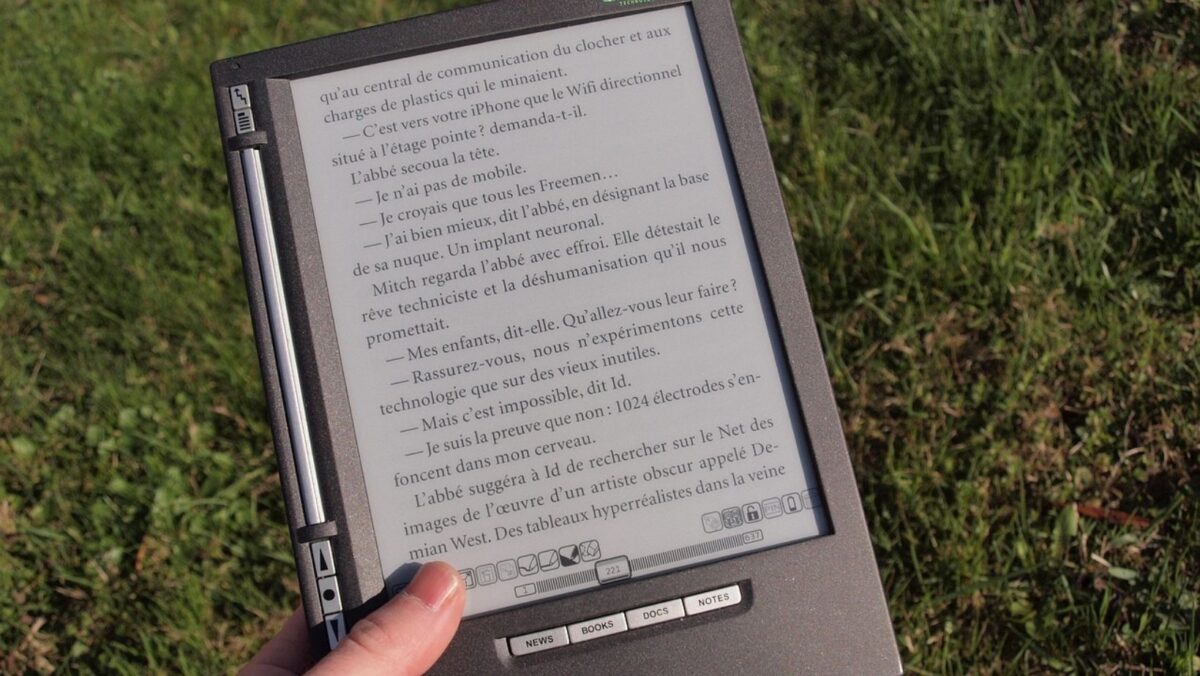 Essentials for Designing a Relaxed Reading Environment - Bookvibe